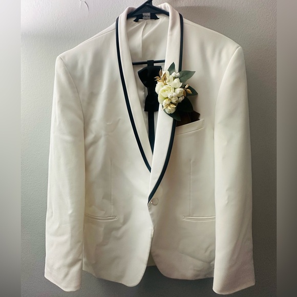 Ike Behar | Suits & Blazers | Mens Ike Behar Ivory Tuxedo Jacket Slim ...